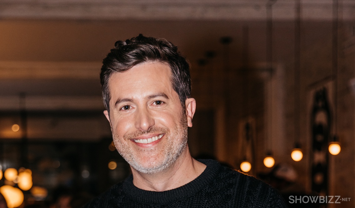 Jean-Philippe Dion parle des talents artistiques de son fils - Showbizz.net