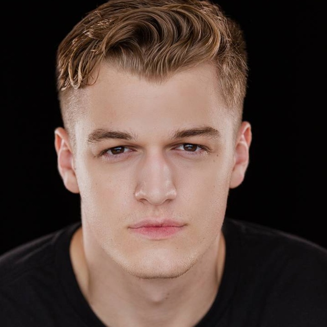 Devon O'Connor - Comédien