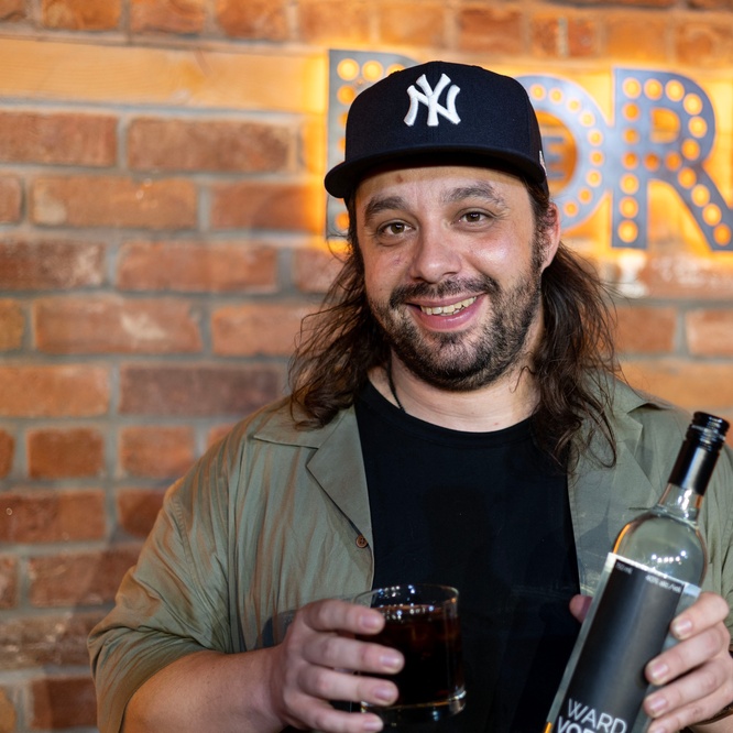 Charles Deschamps - Personnalité