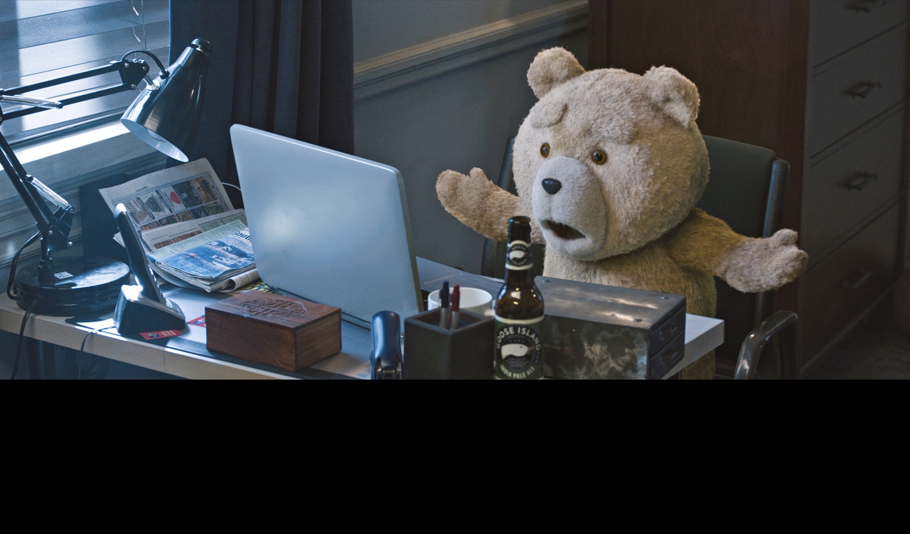 Box-office : Ted 2 arrive en 3e place derrière Jurassic World et Inside ...