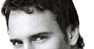 Sébastien Roberts - Comédien - Showbizz.net