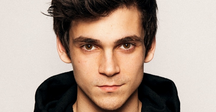 Nicolas Fontaine - Comédien - Showbizz.net