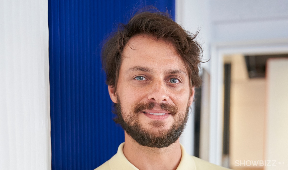 Le comédien Nico Racicot, de Anna et Arnaud, s'ajoute à la distribution ...