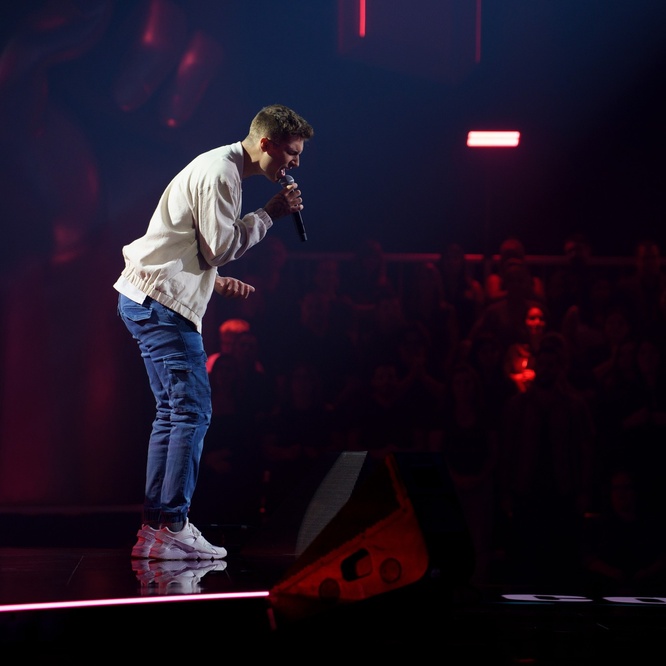 Jonathan Houde - Personnalité - Showbizz.net