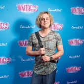 Alex Perron - Comédien, Auteur - Showbizz.net